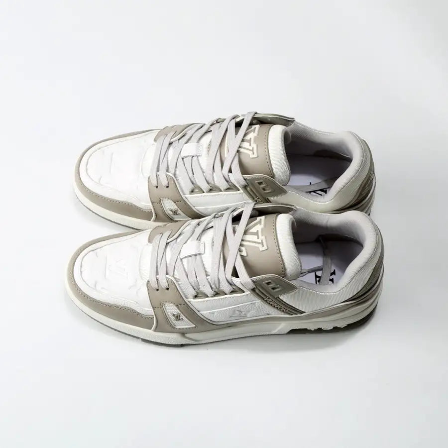 VL Shoes 2402 – End One