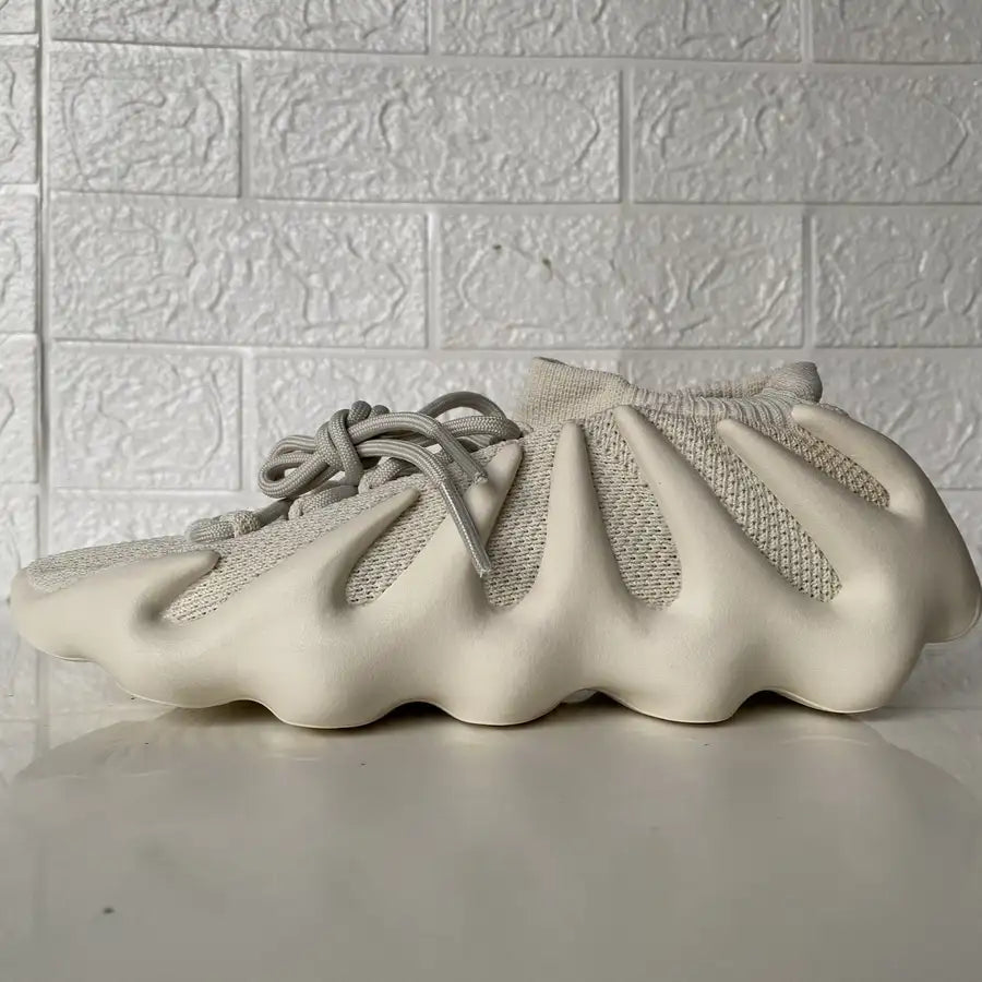 YZY Shoes AT4196 – End One